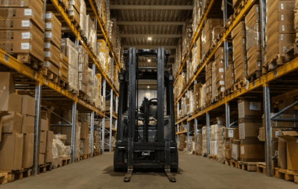Apa Itu Gudang Logistik: Pengertian, Pentingnya, Fungsi – GPSKU.co.id